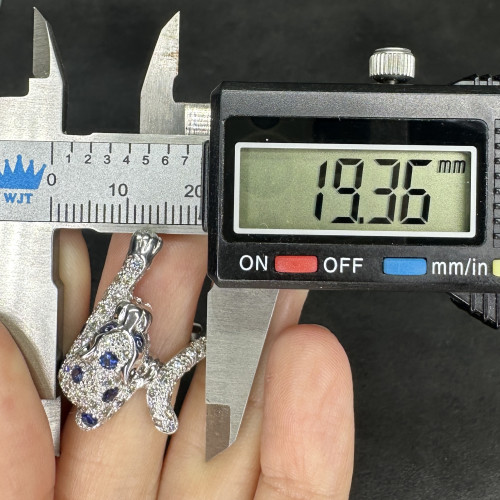 แหวน เสือ ฝังไพลิน เพชร 55 เม็ด 0.55 กะรัต ทอง18K ขนาด 50 นน. 7.04 g