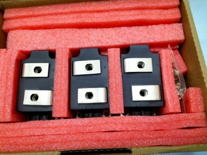 INFINEON DIODE POWER BLOCK MODEL: DD350N18K ราคา 3,350.00 บาท