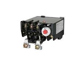 [Y47] HITACHI LOW VOLTAGE COMPONENT TR25B-1E (18-26A , 22A) ราคา 350 บาท