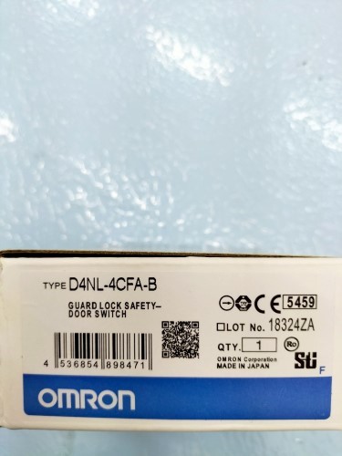 OMRON GUARD LOCK SAFETY-DOOR SWITCH MODEL: D4NL-4CFA-B 24VDC AND D4GL ...