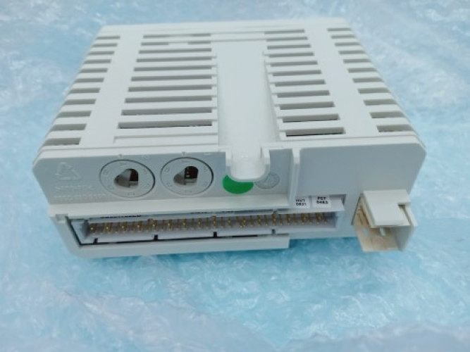 ABB MODEL: DI810 CARD DIGITAL INPUT 24VDC (QCS) PART NO. 3BSE008508R1 ...