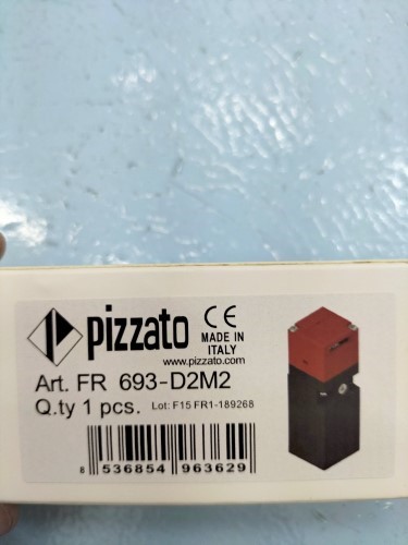 PIZZATO SAFETY SWITCH MODEL: FR 693-D2M2 3A 400V ราคา 1,276.00 บาท