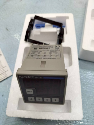 KEYENCE CONNECTING DIAGRAM MODEL: RC-19 12-24VDC ราคา 12,250.00 บาท