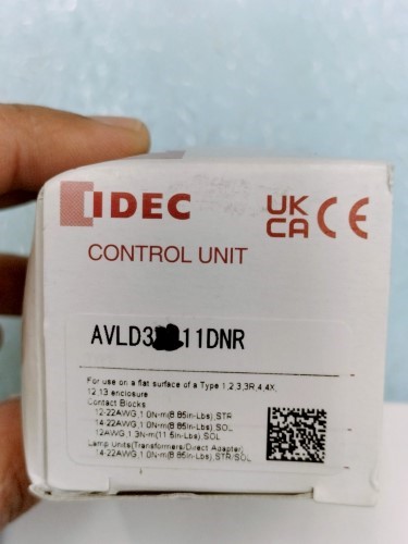 IDEC CONTROL UNIT MODEL: AVLD32211DNR RED ราคา 0.00 บาท