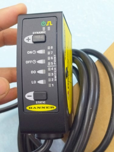 BANNER REGISTRATION MARK SENSOR MODEL: R58ECRGB1 ราคา 10,500.00 บาท