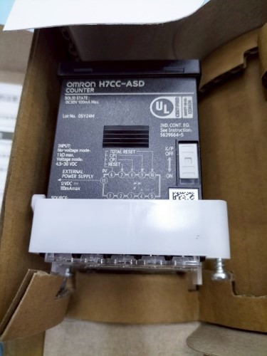 OMRON COUNTER MODEL: H7CC-ASD 12-48VDC/24VAC ราคา 3,755.00 บาท
