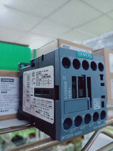 SIEMENS CONTACTOR MODEL: 3RT2015-1AF01 110VAC ราคา 614.29 บาท