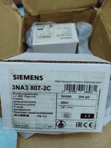 SIEMENS FUSE LINK MODEL: 3NA3807-2C 500V 20A NH000 120KA ราคา 290.00 บาท