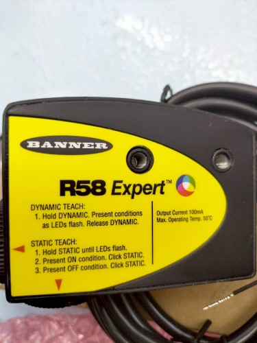 BANNER REGISTRATION MARK SENSOR MODEL: R58ECRGB1 ราคา 10,500.00 บาท