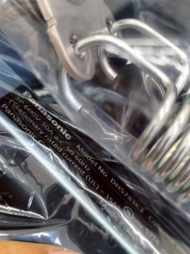 PANASONIC CURRENT COLLECTOR ARM MODEL: DH5743K3 3P 600V 30A ราคา 7,372. ...