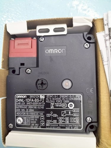 OMRON GUARD LOCK SAFETY-DOOR SWITCH MODEL: D4NL-1DFA-BS-F2 ราคา 2,420. ...