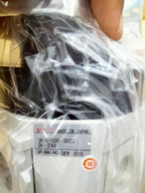 AZBIL/TACO FILTER/REGULATOR MODEL: D04-300-3023 DC24V ราคา 18,800.00 บาท