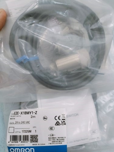 OMRON PROXIMITY SWITCH MODEL: E2E-X18MY1-Z 24-240VAC ราคา 1,960.00 บาท