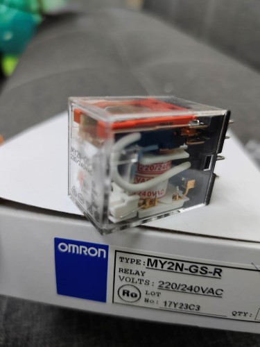 OMRON RELAY MODEL: MY2N-GS-R 220/240VAC ราคา 108 บาท