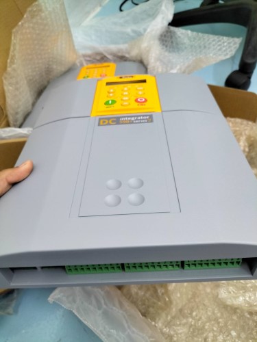 PARKER DC INTEGRATOR 590+ SERIES 2 CONTROL PANEL MODEL: 590PXD/0011/UK ...