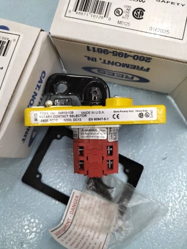 REES LOCK UNLOCK INC SWITCH ROTARY CONTACT SELECTOR MODEL: 04910-125 YELLOW ราคา 62,145.20 บาท