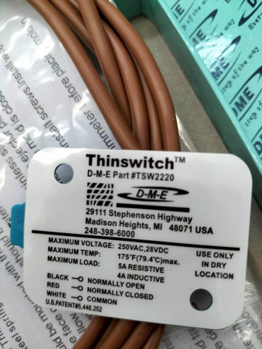 THINSWITCH LIMIT SWITCH DME MODEL: TSW2220 250VAC 28VDC ราคา 4,200.00 บาท