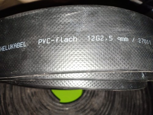 HELUKABEL PVC-Flach 12G2.5qmm. 60M. ราคา 240 บาท