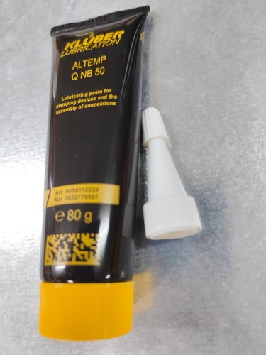 KLUBER ALTEMP Q NB 50 LUBRICATION AND ASSEMBLY PASTE 80g ราคา 4,700 บาท