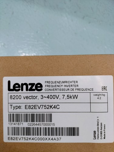 LENZ INVERTER DRIVE 8200 MODEL: E82EV752K4C 3-400V 7.5KW ราคา 88,260 บาท