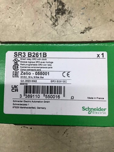 SCHNEIDER SR3 B261B 24VAC ราคา 11,000 บาท