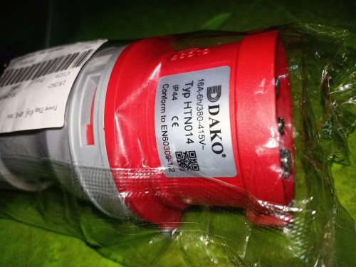 DAKO POWER PLUG ตัวผู้ 4P+E 16A ราคา 180 บาท