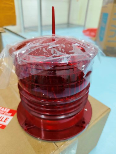 ESAFETY PART NO.S16LF-RED SOLAR LED OBSTACLE LIGHT STEADY ON OR FLASH ...