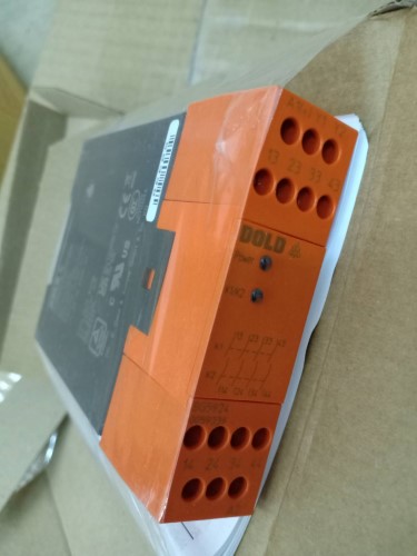 DOLD EMERGENCY STOP MODULE MODEL: BG5924.04/61 AC/DC24V ราคา 19,500 บาท