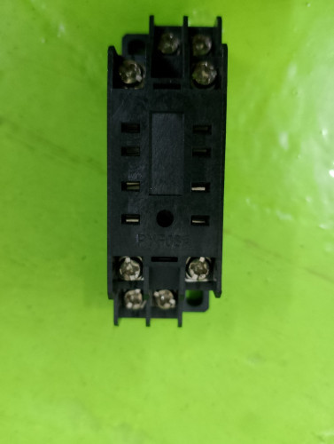 OMRON PYF08A ราคา 110 บาท