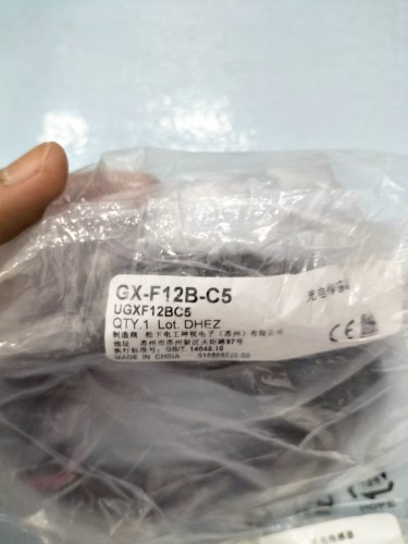 PANASONIC MODEL: GX-F12B-C5 ราคา 897.00 บาท