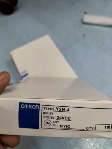 OMRON RELAY MODEL: LY2N-J 24VDC ราคา 169.20 บาท