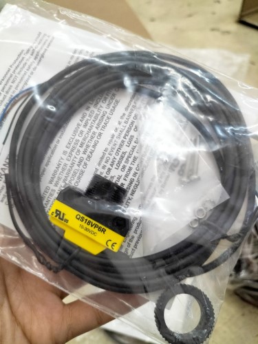 BANNER PHTO ELECTRIC SENSOR MODEL: QS18VP6R 10-30VDC + QS186E 10-30VDC ...