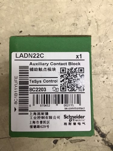 SCHNEIDER LADN22 ราคา 400 บาท