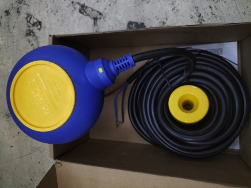 FLOAT SWITCH สวิทช์ลูกลอยไฟฟ้า 10M. MODEL: MAC-3 8A 250V ราคา 1,850 บาท