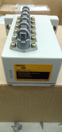 OMRON Limit Switch 6ZB Q2-2 ราคา 14,560 บาท