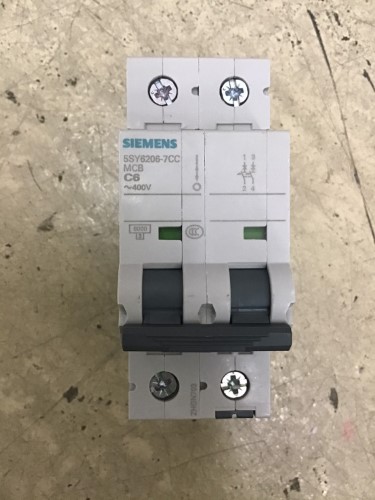 SIEMENS 5SY6206-7 ราคา 713 บาท