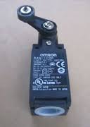 OMRON TYPE:D4N-1C20ราคา2000บาท