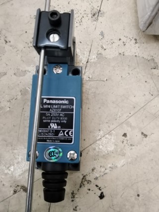 PANASONIC AZ8107 ราคา 600 บาท