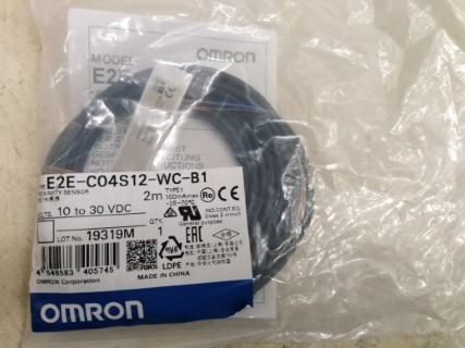 OMRON E2E-C04S12-WC-B1 2M ราคา 900 บาท