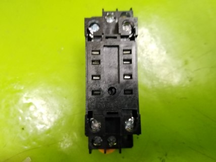 OMRON PYF08A-E ราคา 38 บาท