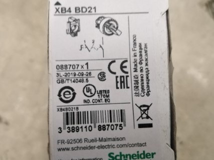 TELEMECANIQUE XB4-BD21 ราคา 228 บาท