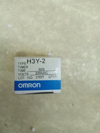 OMRON H3Y2 220VAC 60SEC ราคา 650 บาท