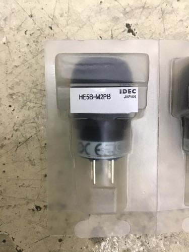 IDEC HE5B-M2PB ราคา 1050 บาท