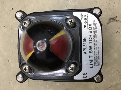 LIMIT SWITCH BOX APL310N.0.6A 125VDC 250V-T105 ราคา 5200 บาท