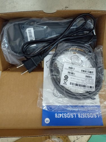 SYMBOL MOTROLLER BARCODE READER:LS3578-FZ พร้อมแท่นชาร์จ ราคา 13,491 บาท