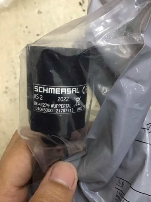 SCHMERSAL BN20-11RZ-M16 + SCHMERSAL KS2-KPL ราคา 10,260 บาท