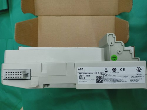 ABB 3BSE069209R1 TU818 COMPACT MODULE TERMINATION UNIT 50V ราคา 11,800 บาท