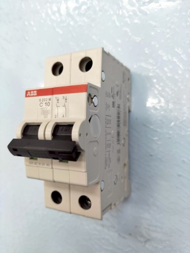ABB MODEL: S202M-C10 2P 10A ราคา 386.00 บาท