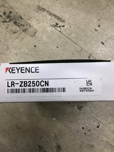KEYENCE LR-ZB250CN ราคา 8,052 บาท