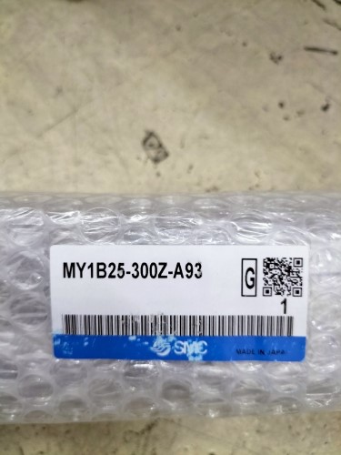 SMC CYLINDER MODEL: MY1B25-300Z-A93 ราคา 9,013.80 บาท